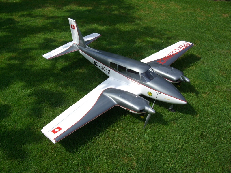 Comanche Piper Twin 186 cm, RC-Tronics-Topp-Rippin e.K